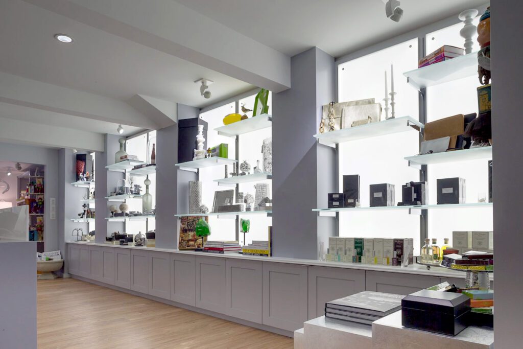 Why Small Retail Spaces Need Custom Displays | Display Craft